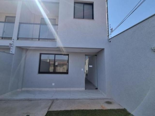Casa Geminada com 3 quartos à venda em Belo Horizonte, no bairro Planalto