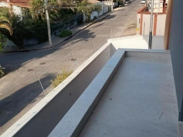 Casa Geminada com 3 quartos à venda em Belo Horizonte, no bairro Planalto