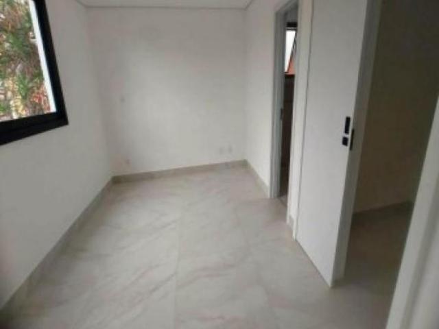 Casa Geminada com 3 quartos à venda em Belo Horizonte, no bairro Planalto