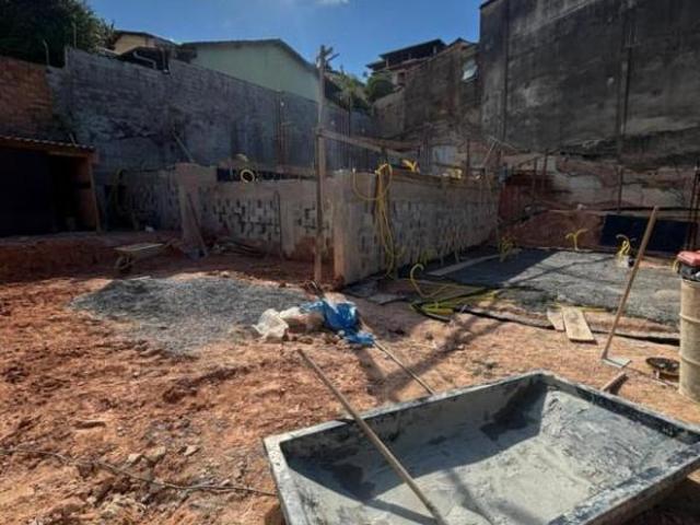 Casa Geminada com 3 quartos à venda em Belo Horizonte, no bairro Vila Cloris