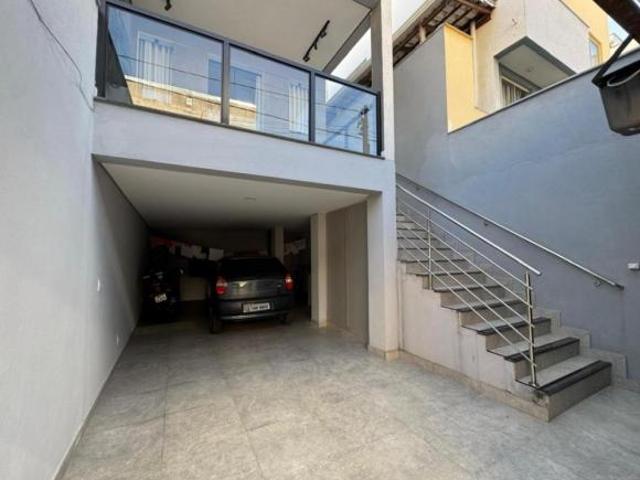 Casa Geminada com 3 quartos à venda em Contagem, no bairro Oitis