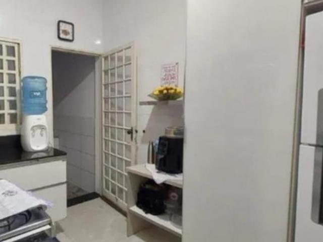 Casa Geminada com 3 quartos à venda em Contagem, no bairro Santa Cruz Industrial