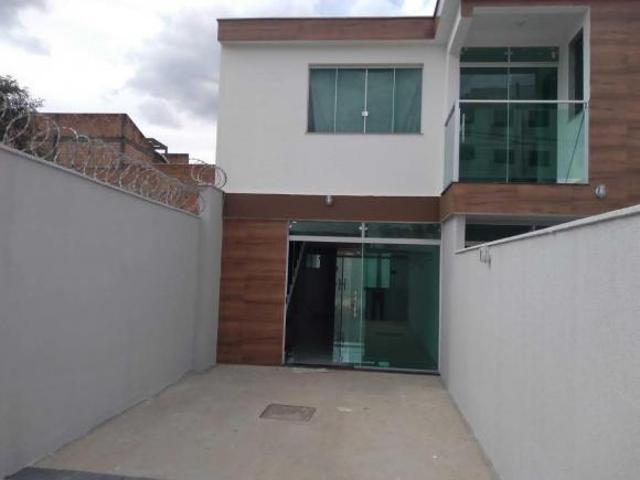 Casa Geminada com 3 quartos à venda em Contagem, no bairro Parque Xangri Lá