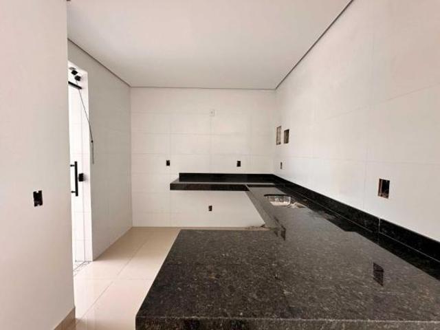 Casa Geminada com 3 quartos à venda em Contagem, no bairro Vale Das Orquídeas
