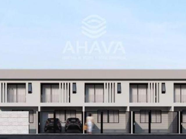 Casa Geminada com 3 Quartos sendo 1 Suíte, 150m², Planalto, Próximo à Avenida Portugal
