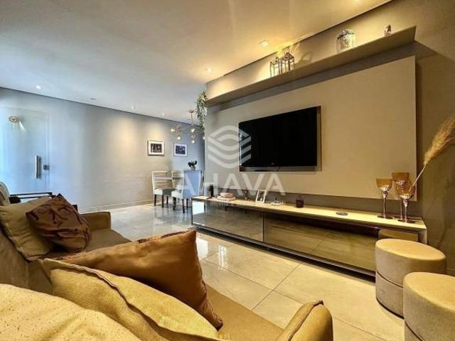 Casa Geminada com 3 Quartos sendo 1 Suíte 2 Banheiros 3 Vagas Heliópolis