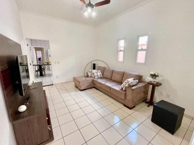 Casa Geminada com Edícula Próximo a Avenida Marechal Mallet