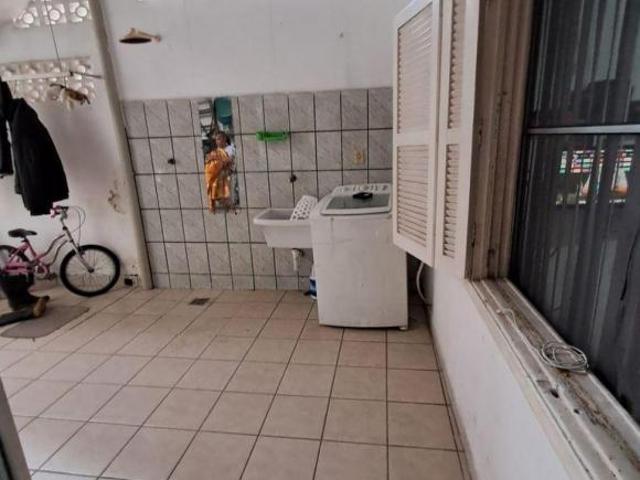 Casa Geminada com Edicula 3 dorm 400 metros da praia R$530 mil