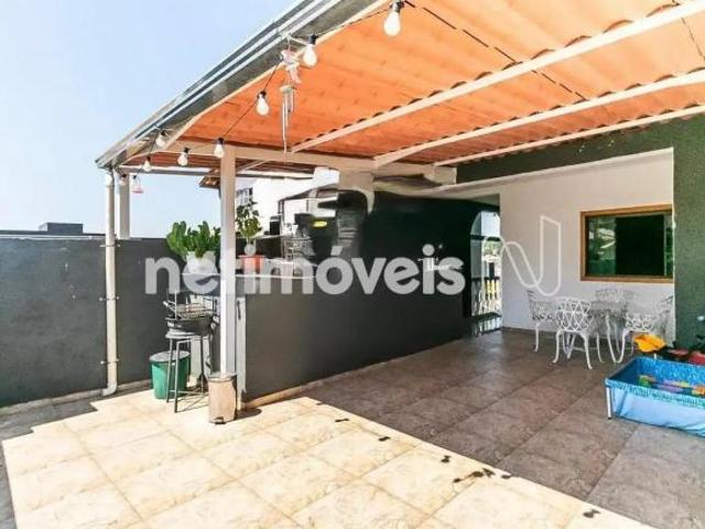 Casa Geminada com Habite se no Copacabana