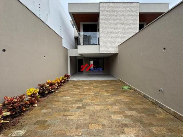 Casa geminada com quatro quartos, suíte e três vagas de garagem no bairro Jaraguá Belo Horizonte/M