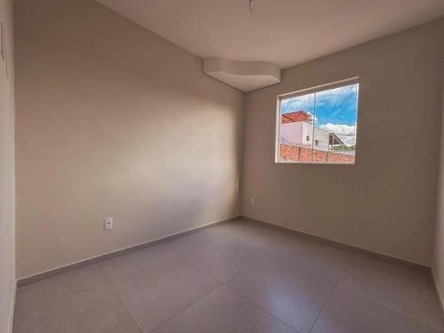 Casa Geminada Duplex à Venda – Bairro Pedra azul