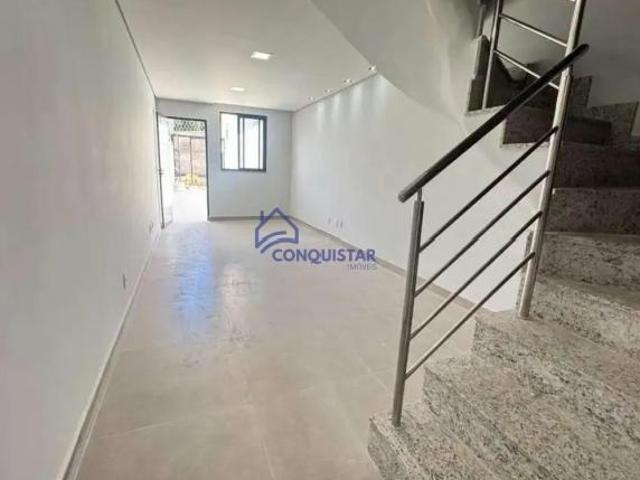Casa geminada duplex com entrada Independente 2 quartos | 2 suítes | 3 vagas no Copacabana