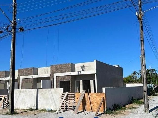 CASA GEMINADA DE ESQUINA EM IPANEMA