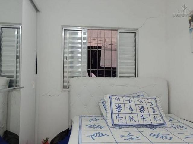 Casa geminada de esquina – excelente localização!