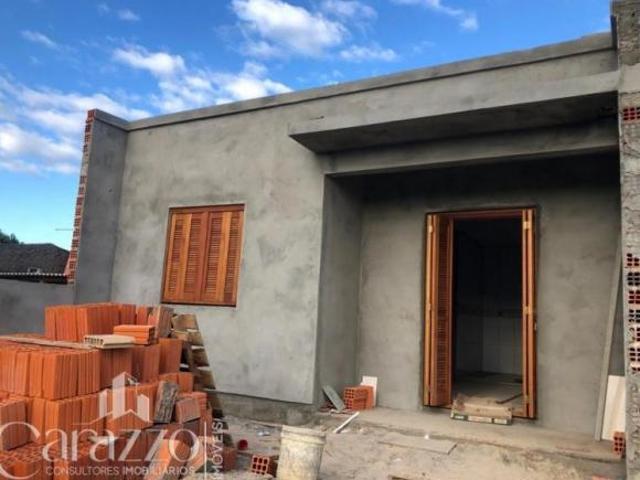 Casa geminada de 02 dormitórios em Nova Tramandaí