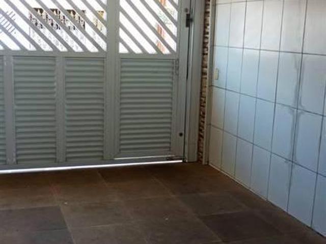 Casa Geminada de 02 dormitórios sendo 01 súite Tupi Praia Grande Permuta por Kitnet próximo do mar 2