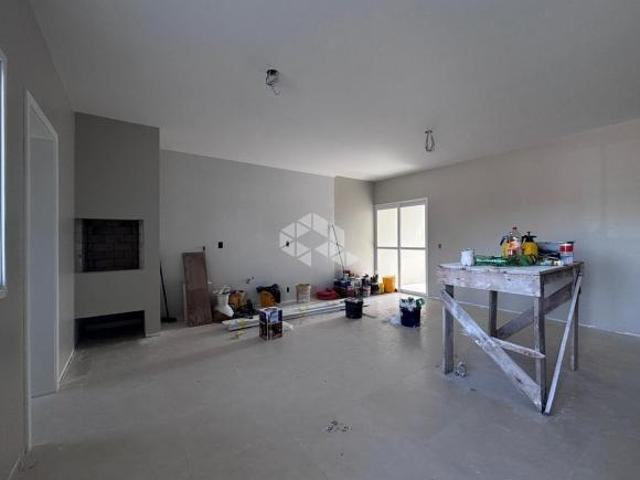 CASA GEMINADA DE 03 DORMITORIOS SENDO UM SUÍTE, EM LINHA SANTA CRUZ
