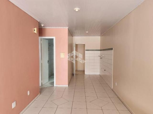 Casa Geminada de 2 dormitórios no Bairro Arroio Grande!