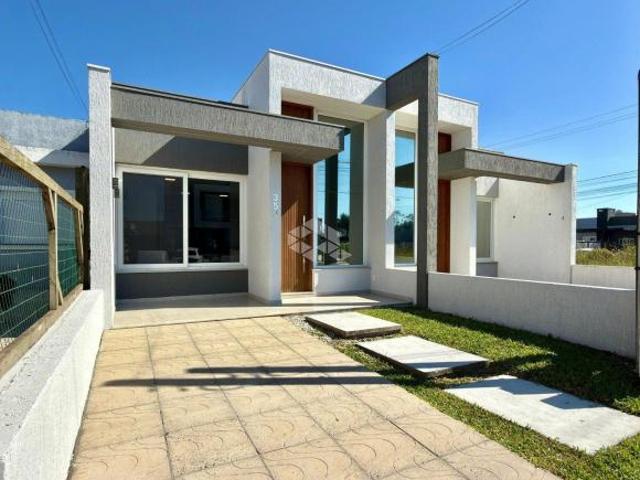 Casa Geminada de 2 dormitórios sendo 1 suítes mobiliado com pátio no bairro Nova