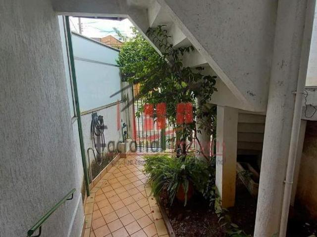 Casa geminada de 3 pavimentos à venda no Alípio de Melo – Belo Horizonte/MG