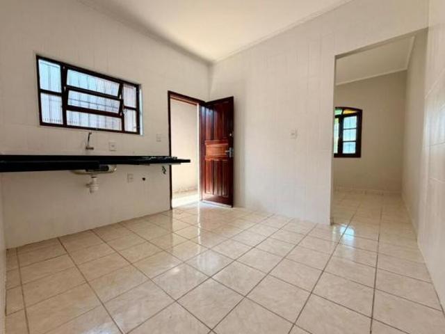Casa Geminada em Ocian Praia Grande 1 Quarto 2 Vagas