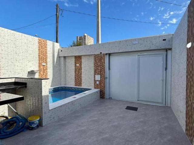 Casa Geminada em Ocian Praia Grande, SP