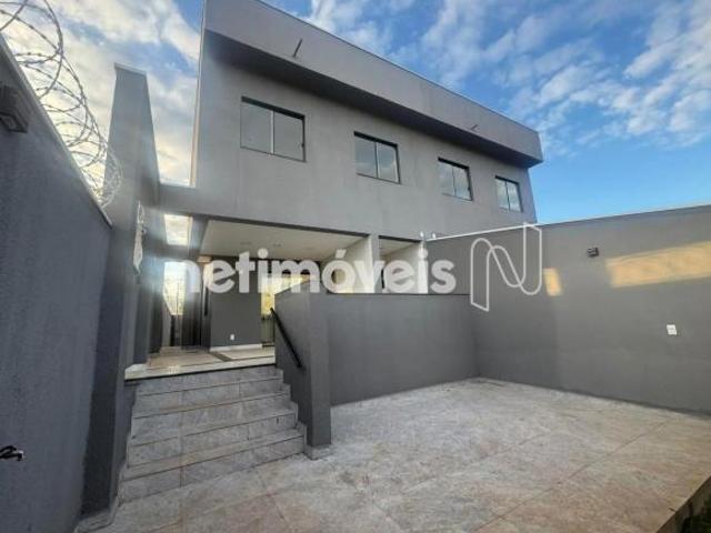 Casa Geminada em Betim