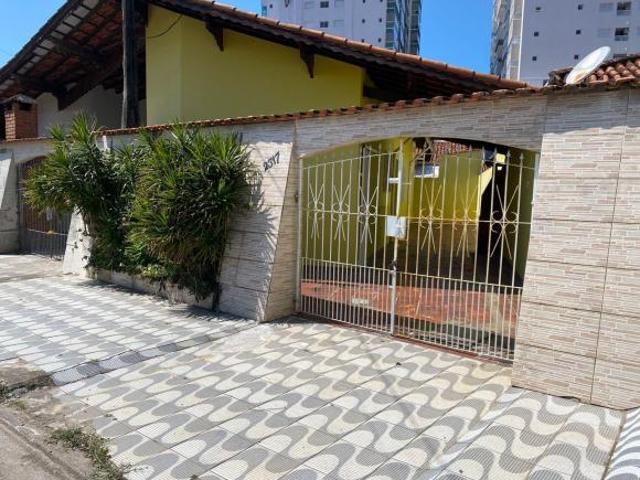 Casa geminada em Praia Grande SP