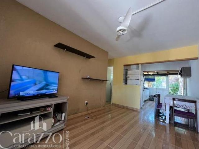 CASA GEMINADA EM REGIÃO DE MORADORES