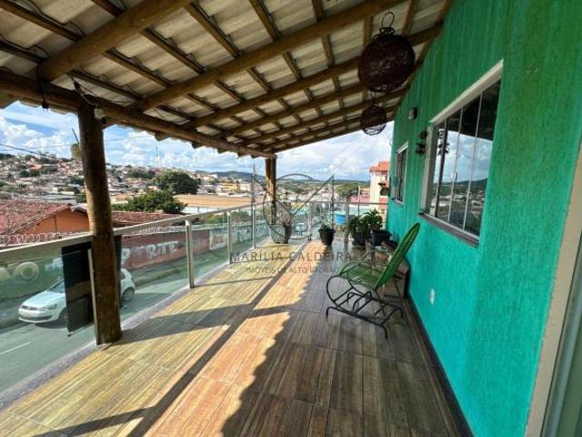 Casa Geminada em Veneza, Ribeirão das Neves/MG