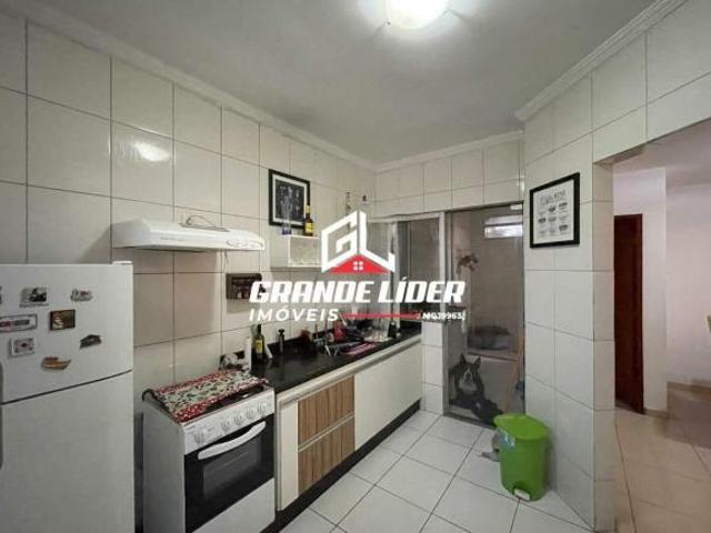CASA GEMINADA INDIVIDUAL NO BAIRRO EUROPA