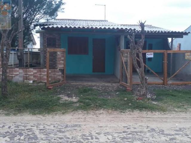 Casa Geminada para Venda em Cidreira, Salinas, 3 dormitórios, 2 banheiros