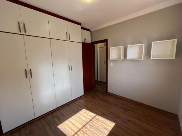 Casa Geminada para Venda em Belo Horizonte, Castelo, 3 dormitórios, 1 suíte, 3 banheiros, 1 vaga