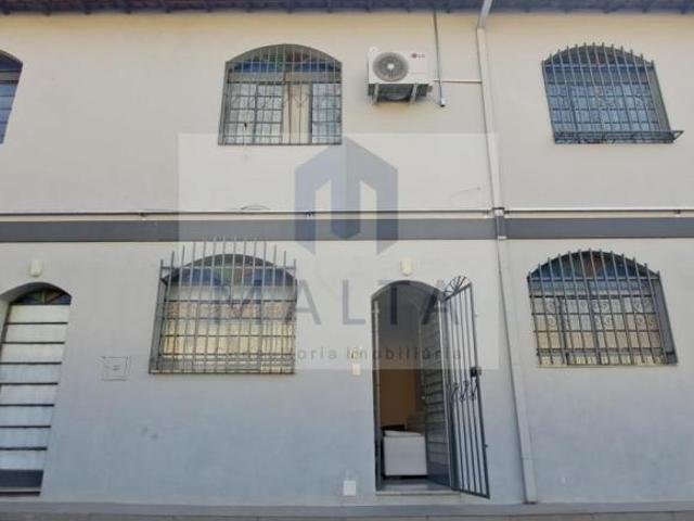 Casa Geminada para Venda em Belo Horizonte, Santa Rosa, 2 dormitórios, 1 banheiro, 1 vaga
