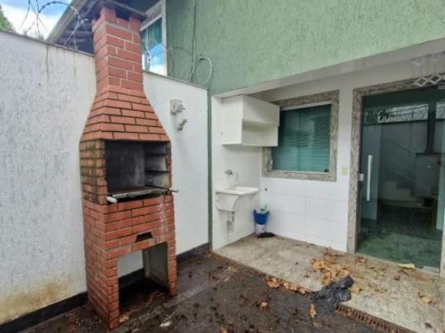 Casa Geminada para Venda em Belo Horizonte, Santa Terezinha, 3 dormitórios, 3 banheiros, 2 vagas