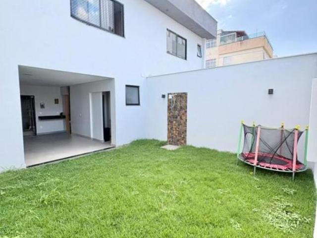 Casa Geminada para Venda em Belo Horizonte, Paquetá, 3 dormitórios, 3 banheiros, 2 vagas