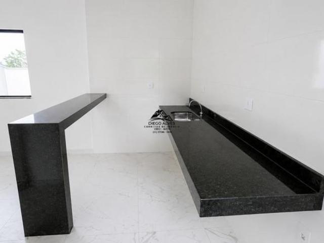 Casa Geminada primeiro pavimento 3 quartos, 2 vagas Venda no Residencial Lagoa – Betim/MG