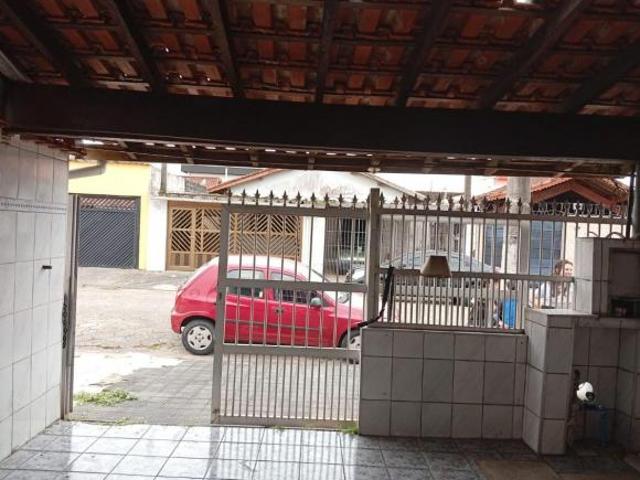 Casa Geminada, situada no bairro Caiçara, possuindo 01 dormitório