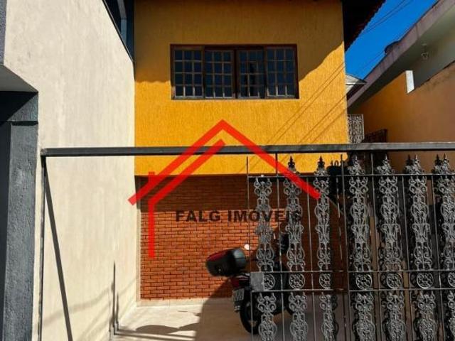 Casa Geminada, no Jardim Oriental, Osasco SP. 3 quartos, 1 suíte, sala, 2 banheiros, 2 vagas de gara