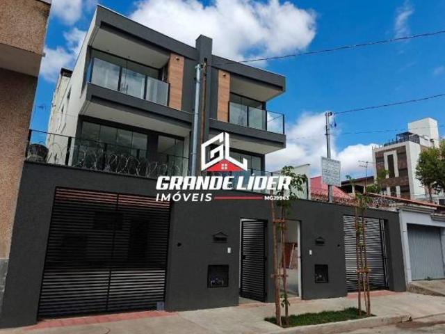 Casa Geminada Triplex Bairro Planalto de Alto Padrao