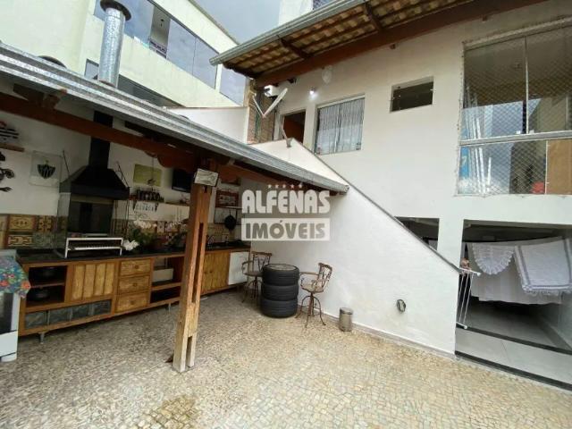 Casa Geminada à venda 3 quartos no Bairro LINDA VISTA
