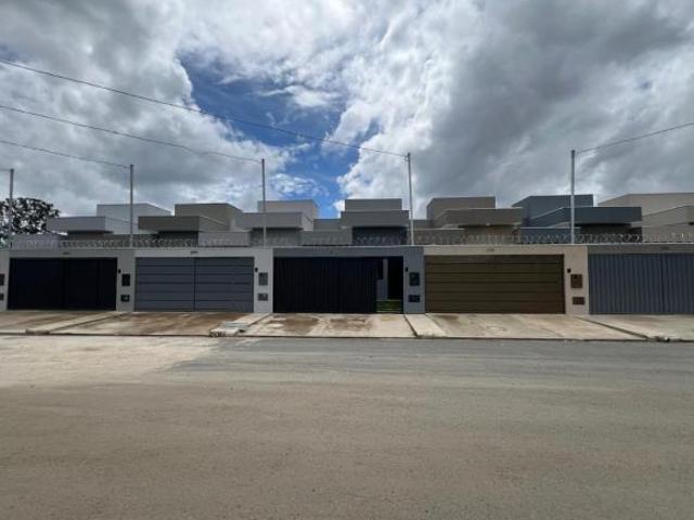 Casa Geminada, Victoria União, Sete Lagoas, MG