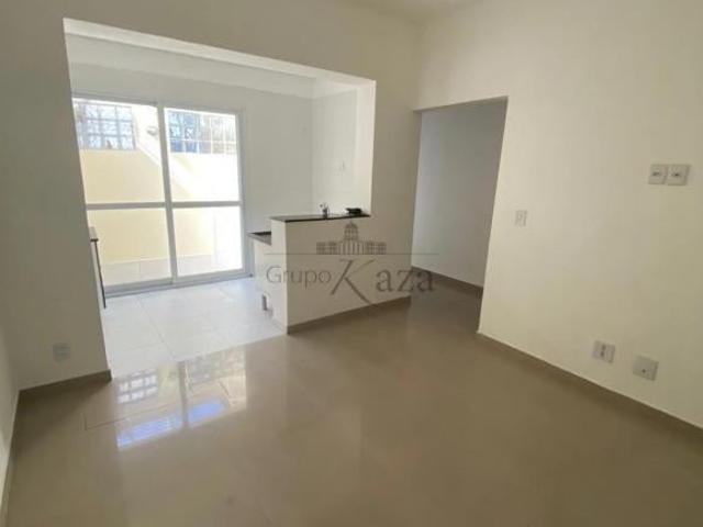 Casa Geminada Vila Mariana 1 Suíte 65m²