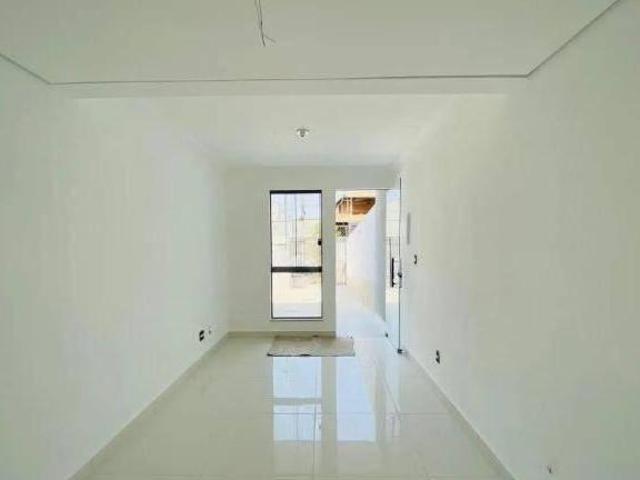 Casa Geminada 02 quartos Jdm Guanabara