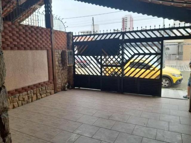 CASA GEMINADA, 03 QUARTOS, CHURRASQUEIRA NA OCIAN, 500MIL!