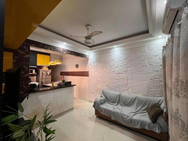 Casa geminada 2 dormitórios 1 suíte