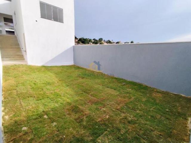 Casa Geminada 2 quartos e 2 vagas à venda