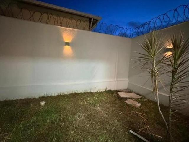 CASA GEMINADA | 3 QUARTOS | 01 SUITE| 02 BANHEIROS| 1 VAGA