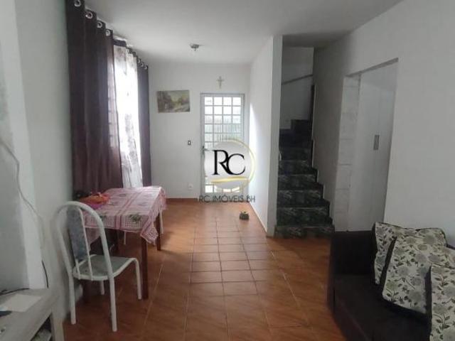 Casa Geminada 3 quartos 2 banhos