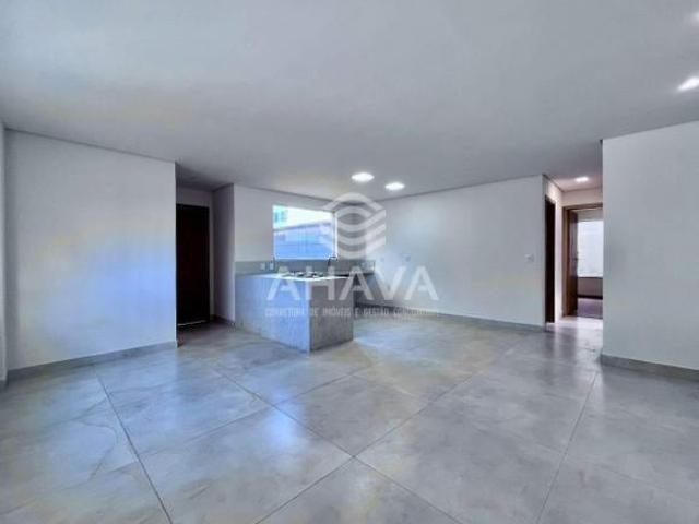 Casa Geminada 3 Quartos sendo 1 Suíte à Venda, 170m², 3 Vagas, Bairro Santa Rosa